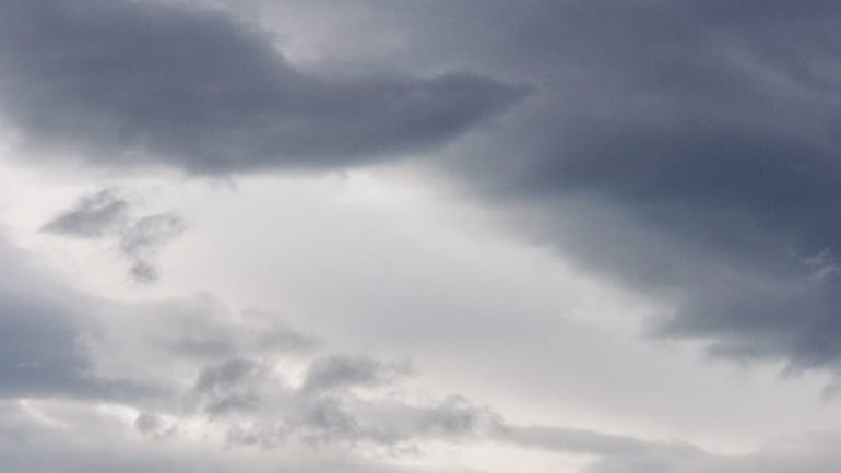 Rikthehen reshjet e shiut dhe stuhitë