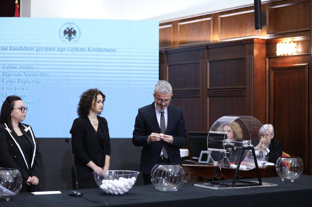 Zgjidhen 9 anëtarët e rinj të KED, Sandër Simoni kryetari i ri për ...