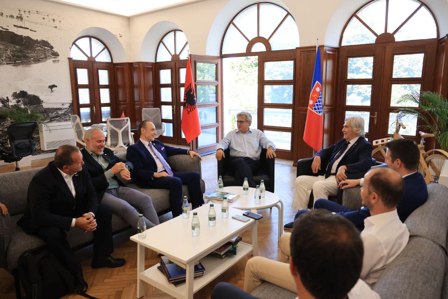 Benet Beci pret në takim Presidentin e ACES Europë: Diskutuam për ...