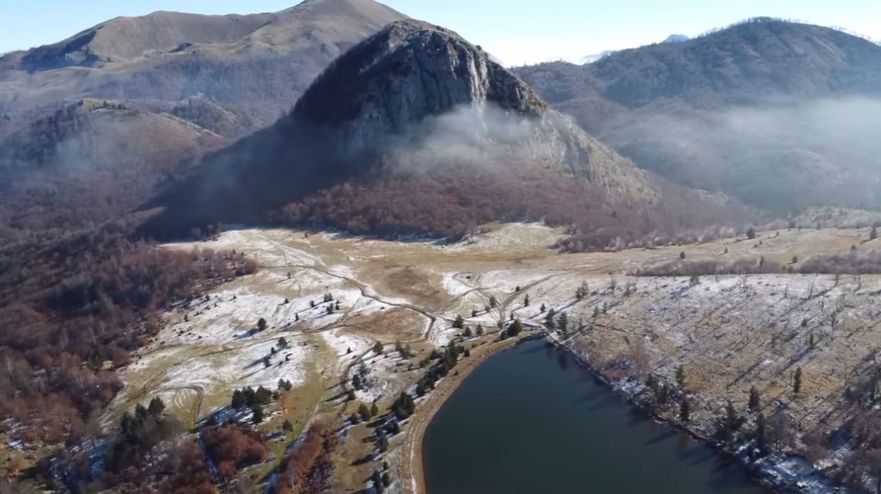 Rama uron mirëmëngjes me thesaret e relievit malor të Dibrës