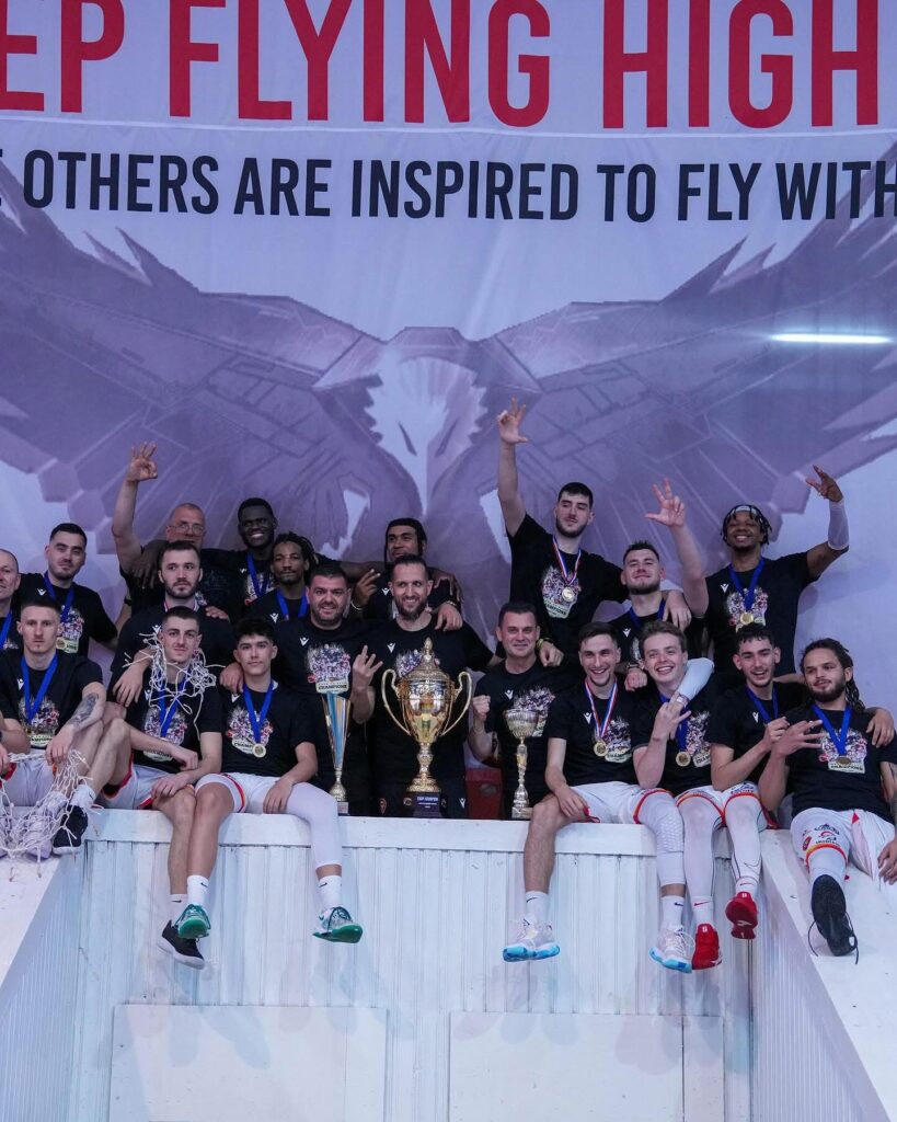 Pse lezhjanët krenohen me Ylli Ujkën dhe Çesk Ivanaj?