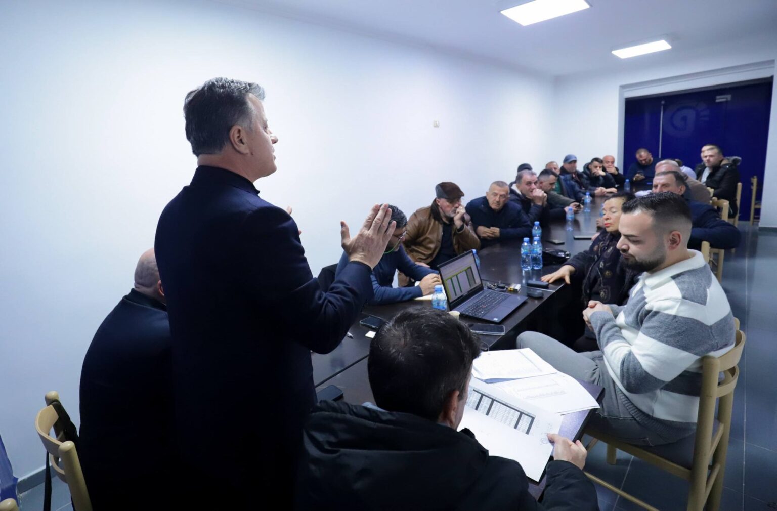 PD-ja gati me “grupin e Mamurrasit” dhe “grupi i bjeshkëve tropojane ...